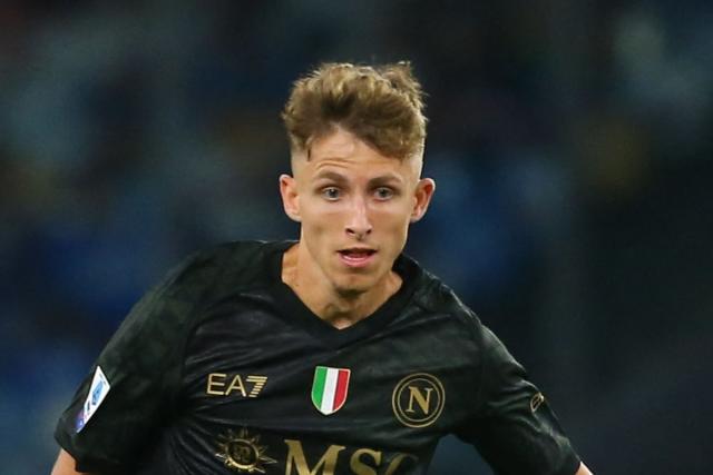 Tiểu Sử Jesper Lindstrøm - Cầu Thủ Nổi Tiếng Của Bóng Đá Đan Mạch